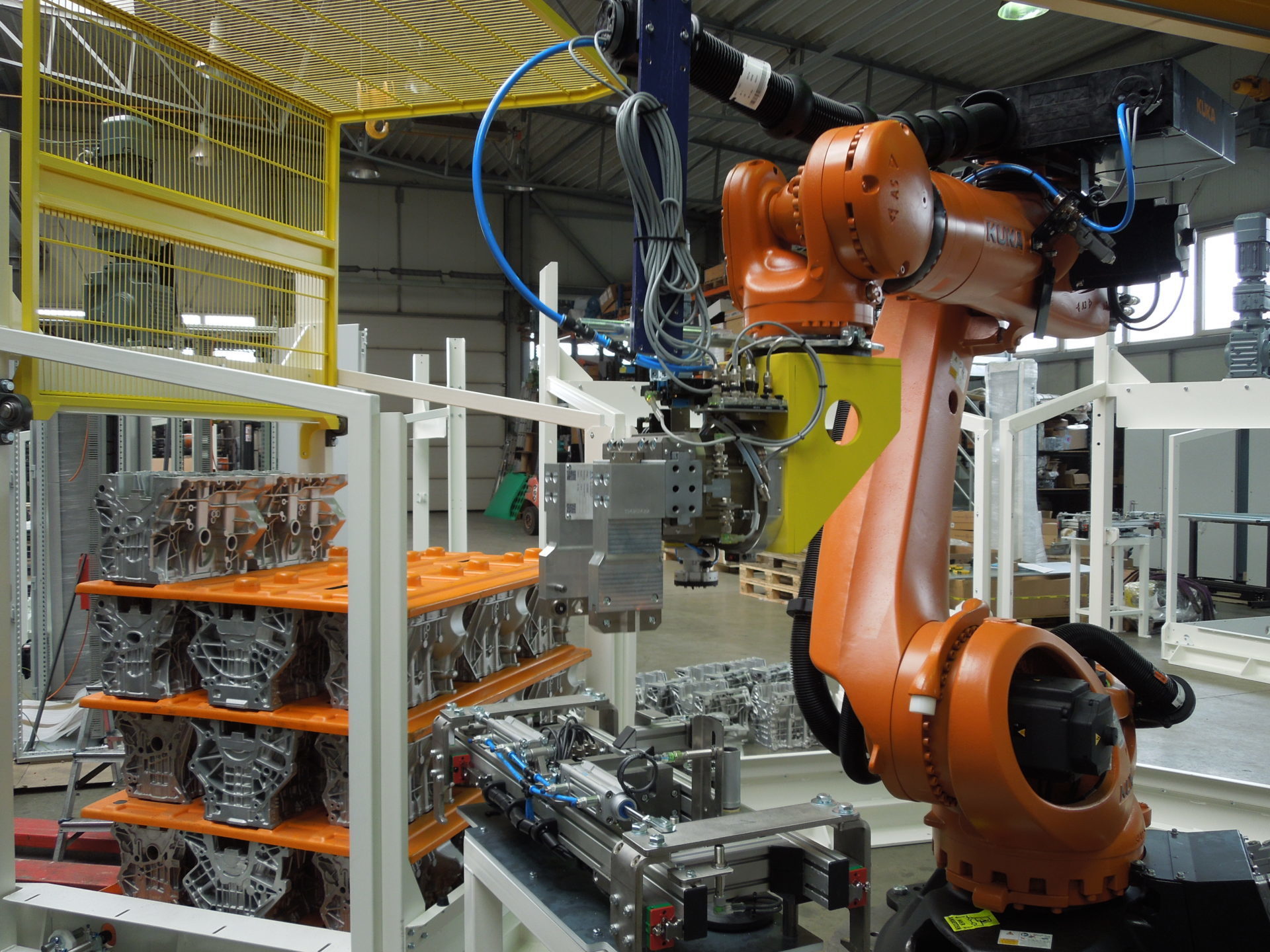 Robotic depalletization of engine blocks - Atrima spol. s r.o.